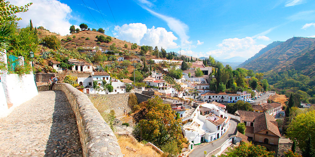 Razones para elegir las mejores casas cueva de Granada